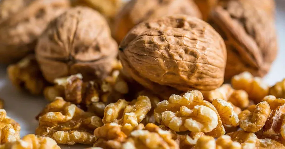 Discover the Health Benefits of Walnuts for Mind and Body - english ...
