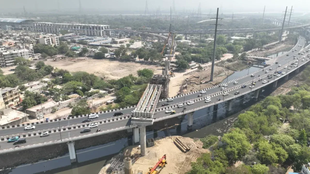 200-Tonne Steel Span Installed on Delhi-Meerut Corridor - english ...