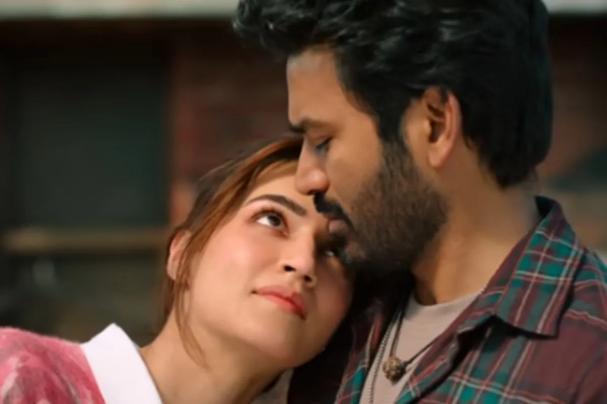 Tere Ishq Mein X Review: Dhanush-kirti's new film "Tere Ishq Mein" releases