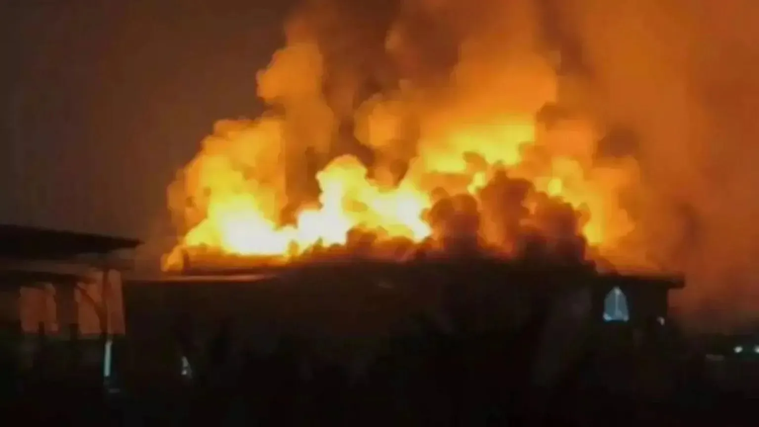 Delhi Narela Fire News: Fire breaks out in a shoe factory, - english ...