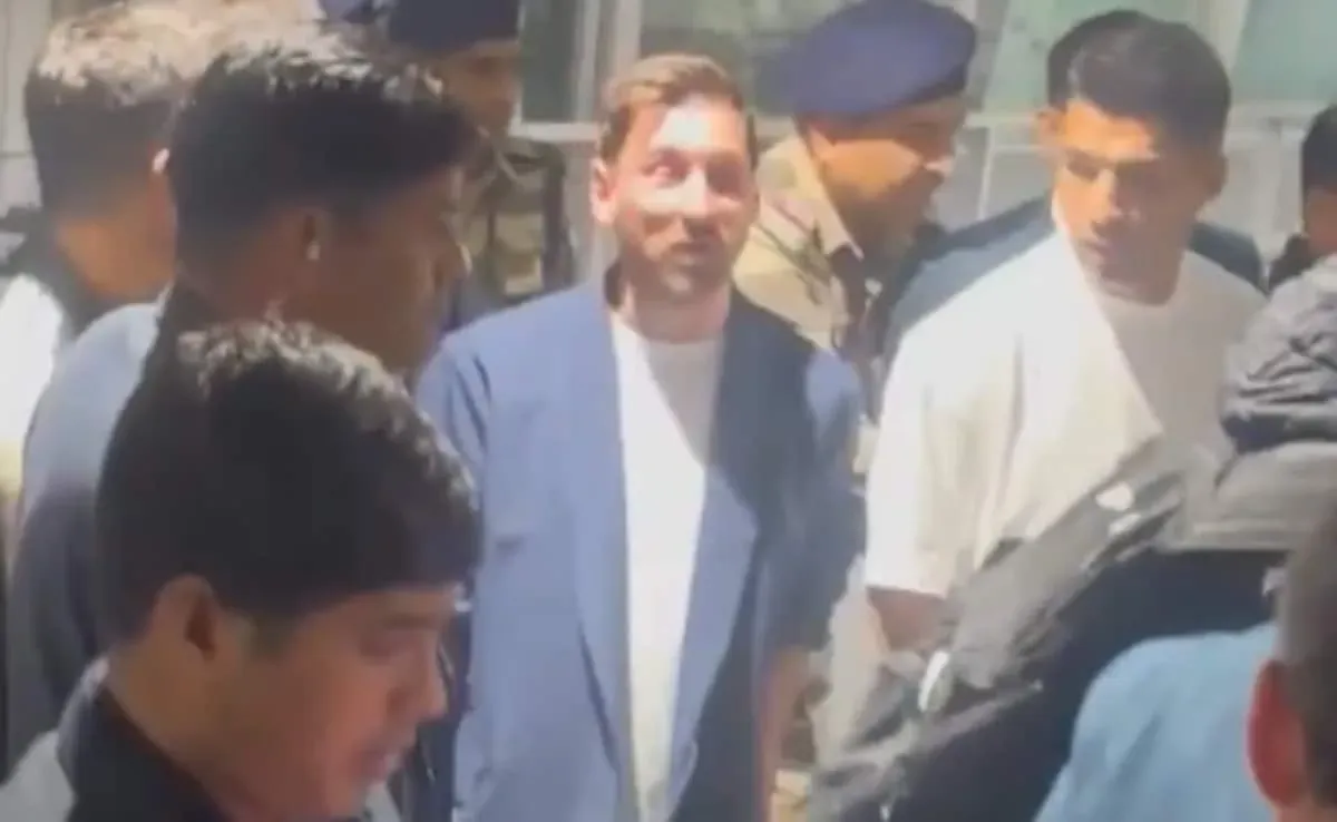 Lionel Messi reaches Kolkata: Messi returns to India after 14 Years ...