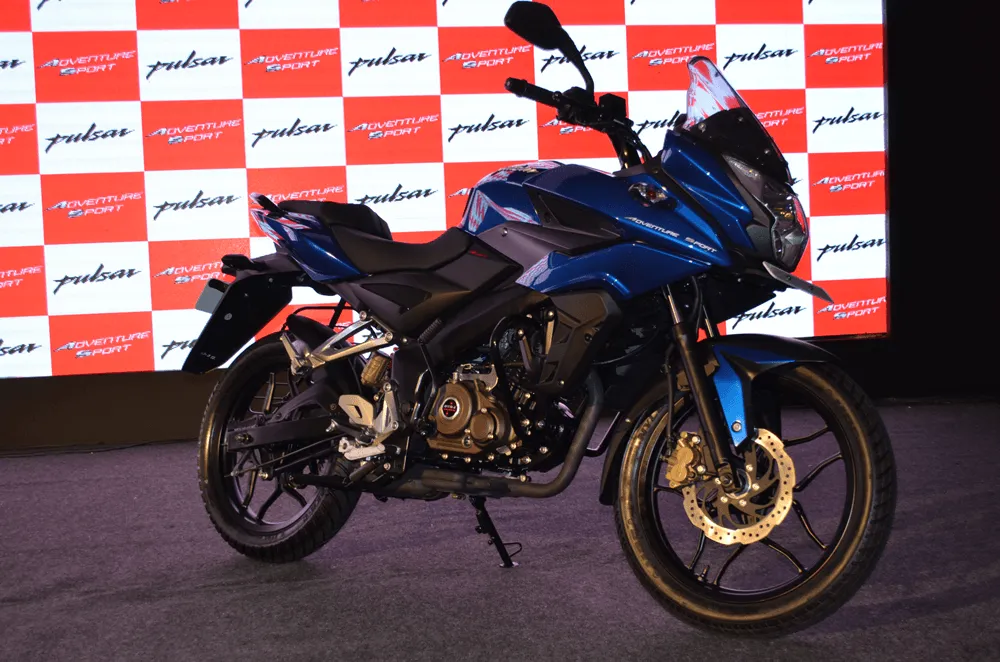 New Bajaj Pulsar 150 Launched: New Avatar of Bajaj Pulsar 150 Unveiled ...