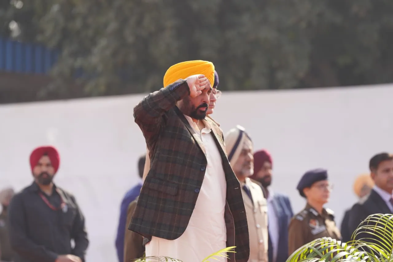 Punjab Government Jobs: CM Bhagwant Mann distributes appointment ...