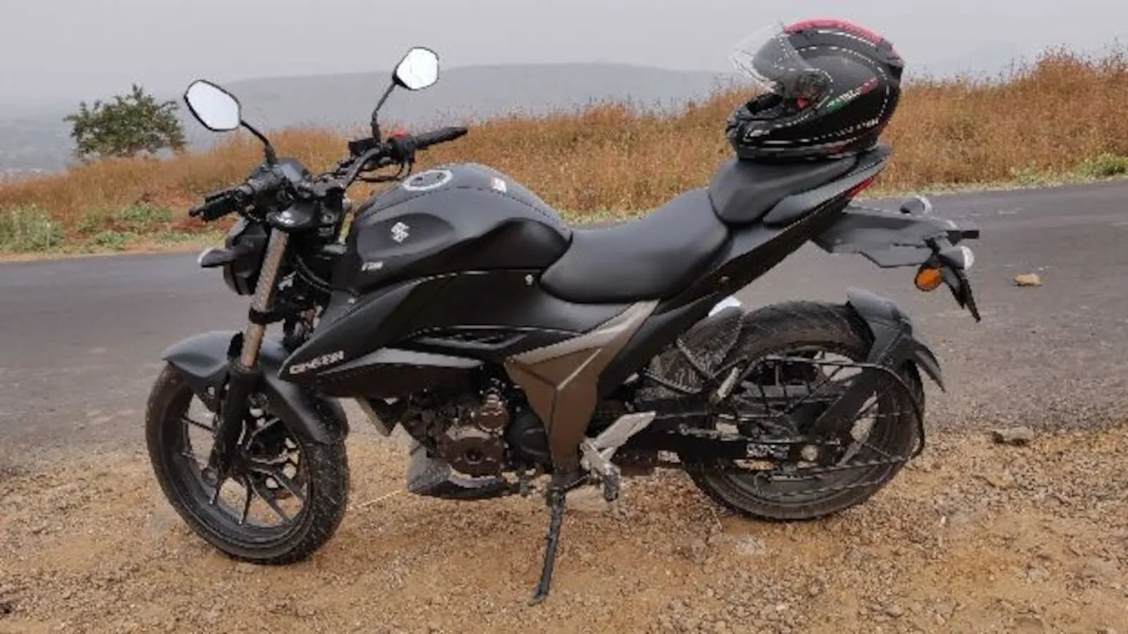 Suzuki Gixxer 250 on Road Price: Meet your new reliable partner Suzuki ...