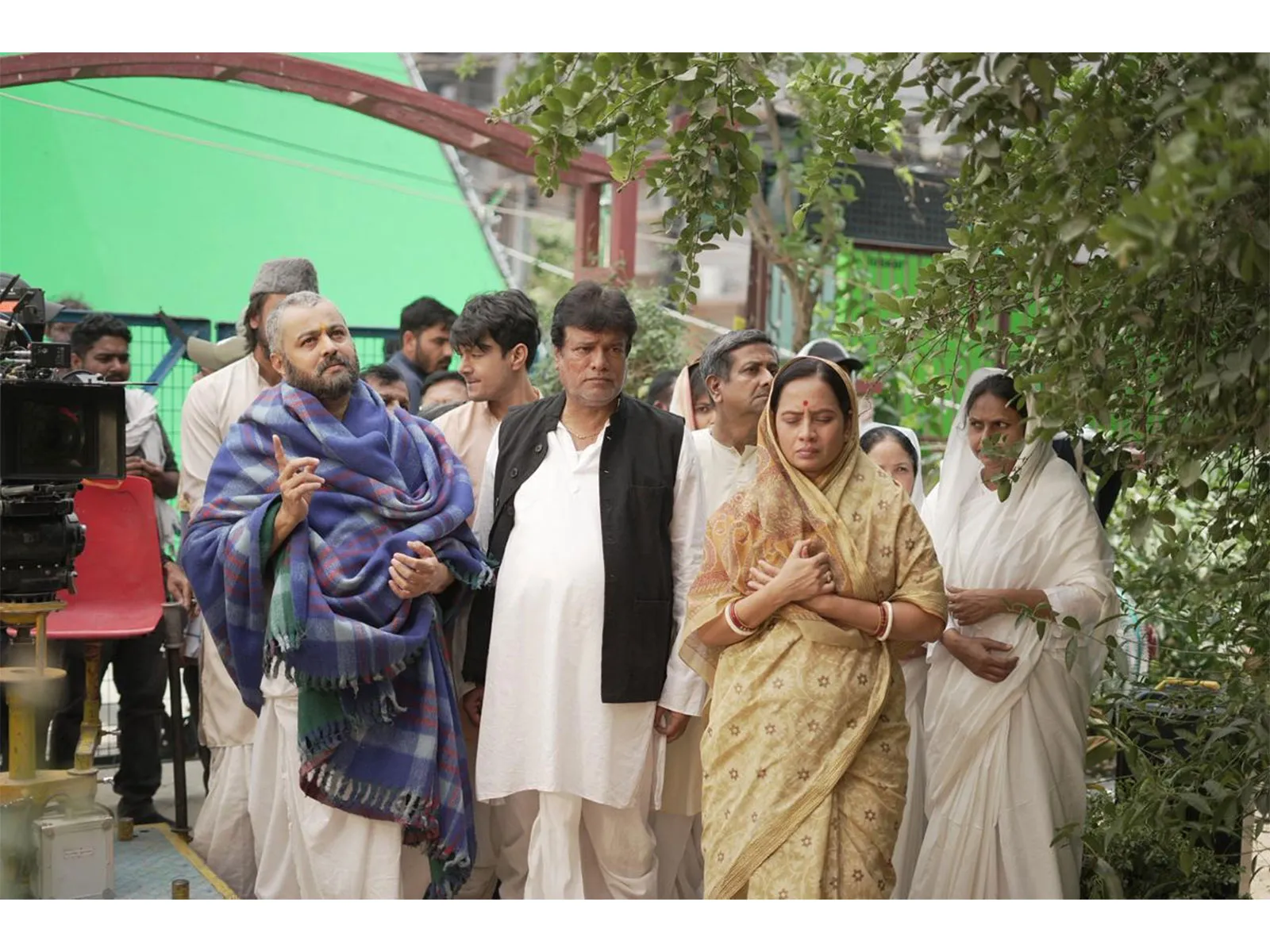Subodh Bhave starrer Shree Baba Neem Karori Maharaj's makers offer free ...
